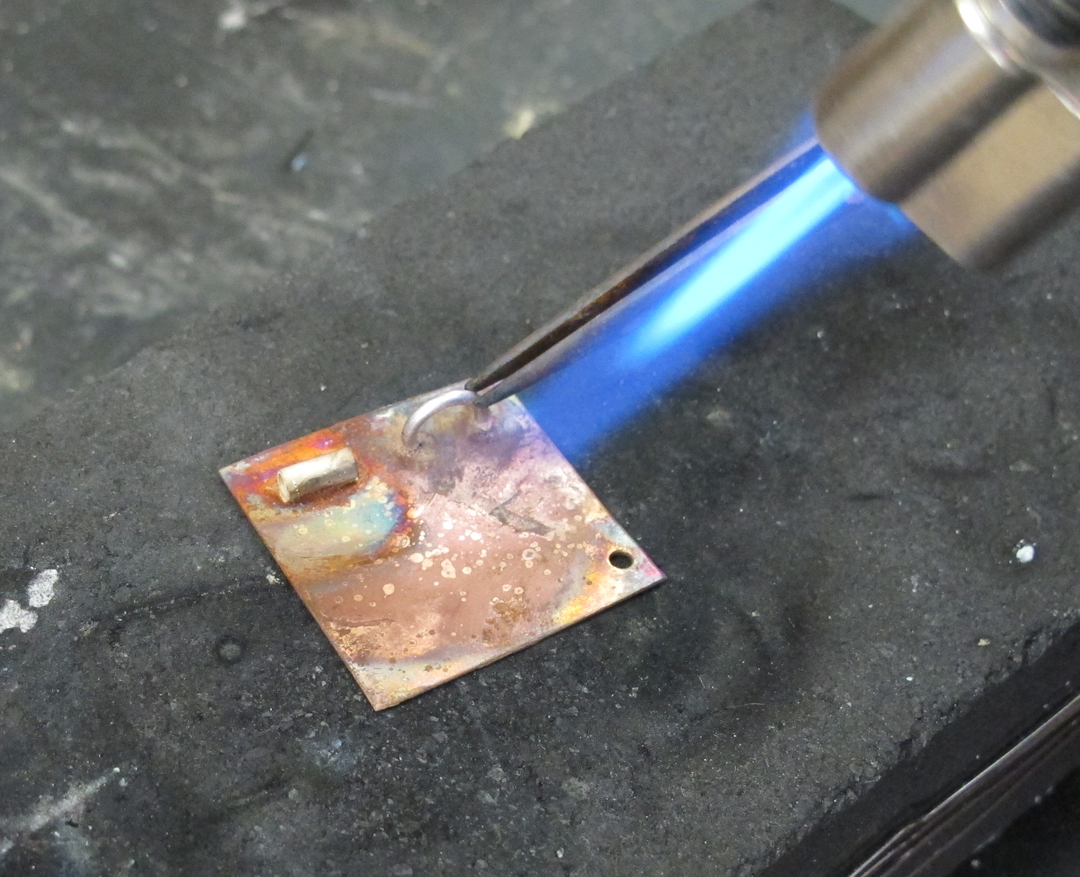 Learn to Solder and Make Chains – Craftcast