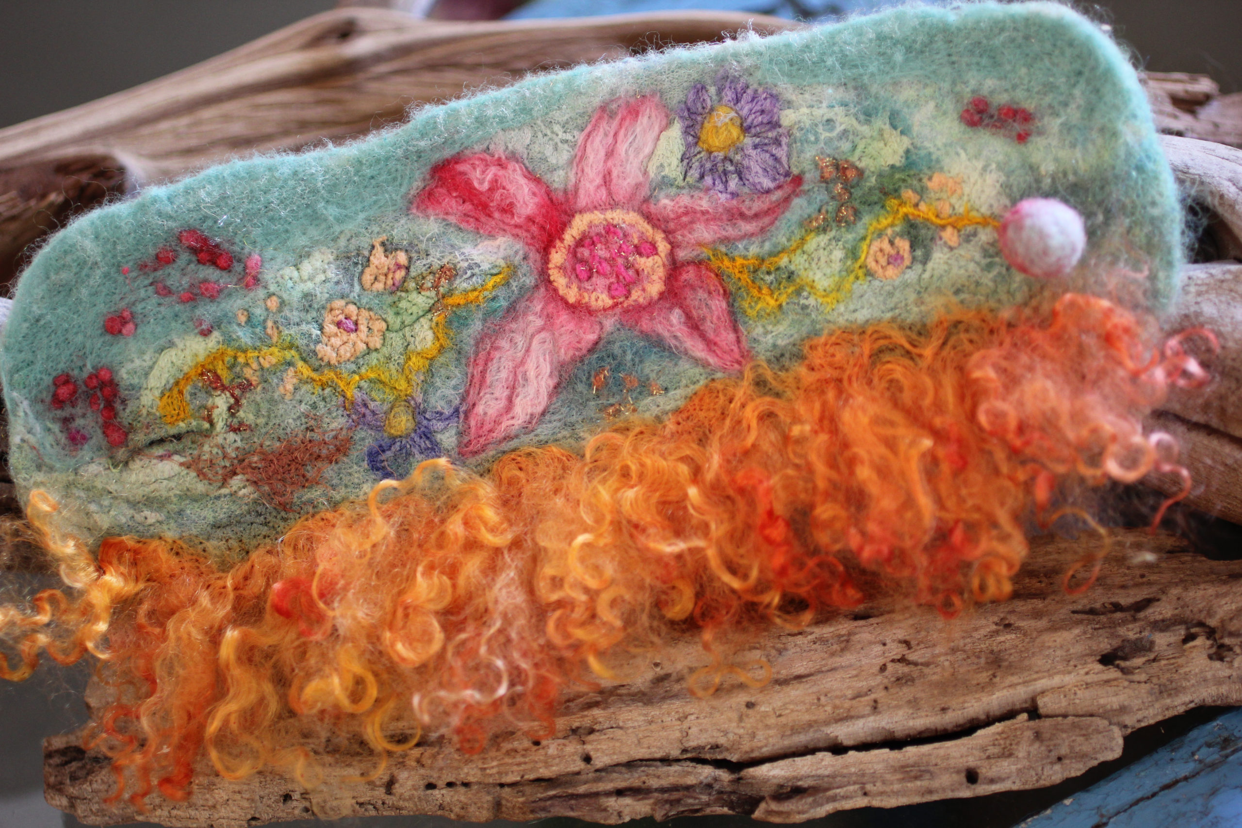 Fanciful Felted Cuffs: Learn to Machine Needle Felt, Free Motion Stitch ...